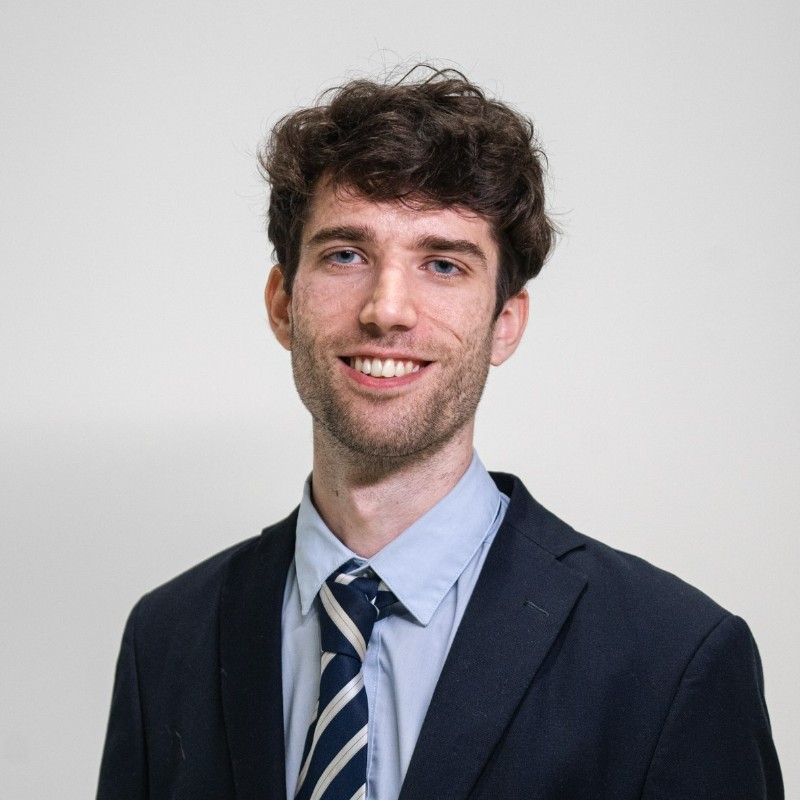 Tomas Elia - St. Gallen Symposium